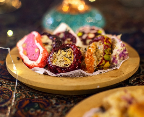 Lalezar Restaurant – Lalezar is a Turkish themed restaurant